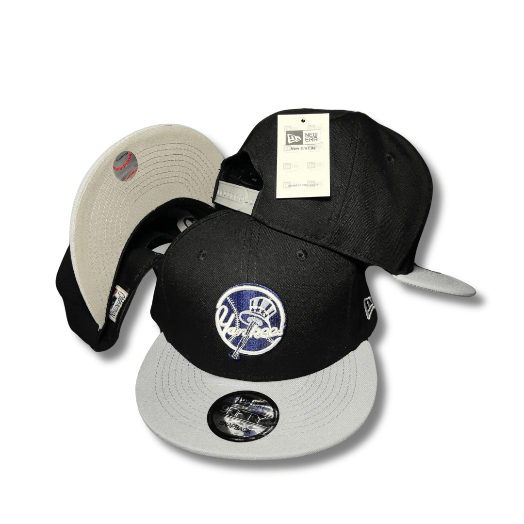 New York Yankees Black and Gray Classic Logo Edition – Snapback Cap ...