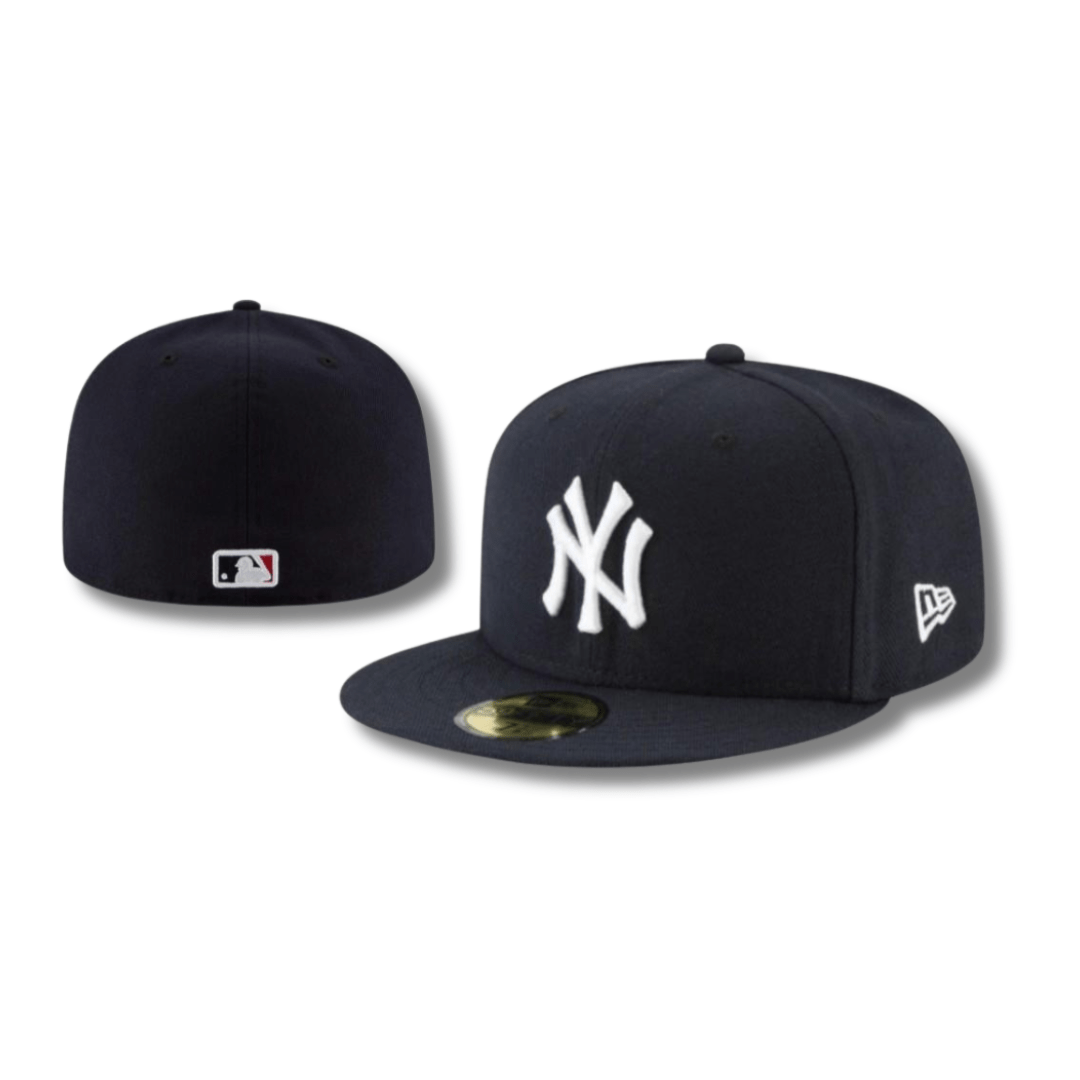 New York Yankees Navy Blue Fitted Cap with MLB Logo – Evo Store
